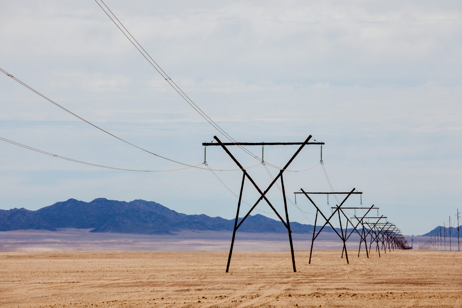 What is spatial data and non-spatial data? - FME by Safe Software